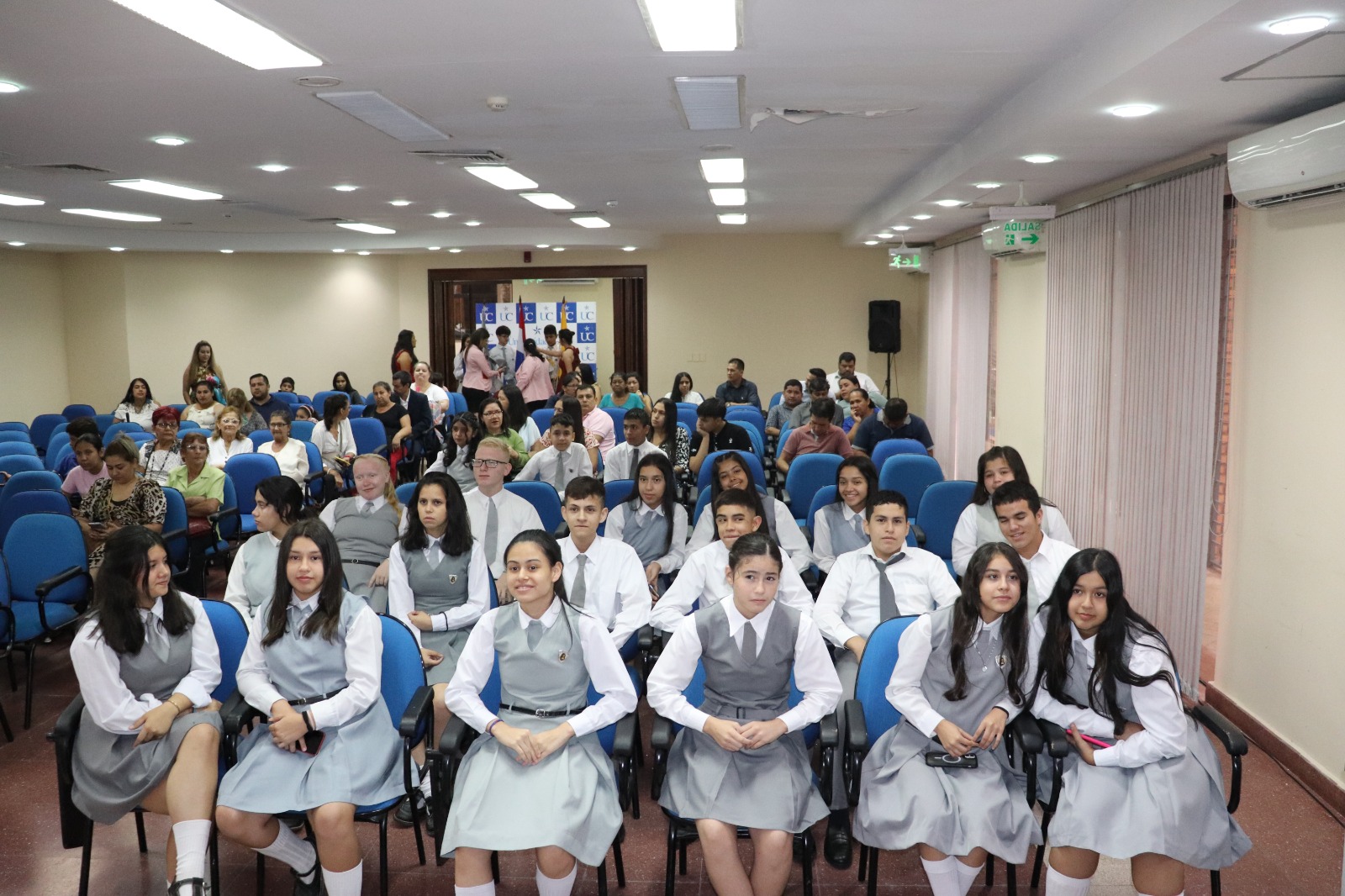 Alumnos de Santa Luisa de Marillac se graduaron de la Educación Escolar ...
